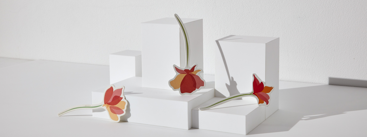 LUMIRA Official Site - Luxury Niche Fragrance